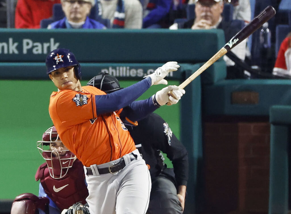 MLB太空人世界大賽3比2聽牌 靠菜鳥潘尼亞關鍵一轟取勝[影] | 運動 | 中央社 CNA