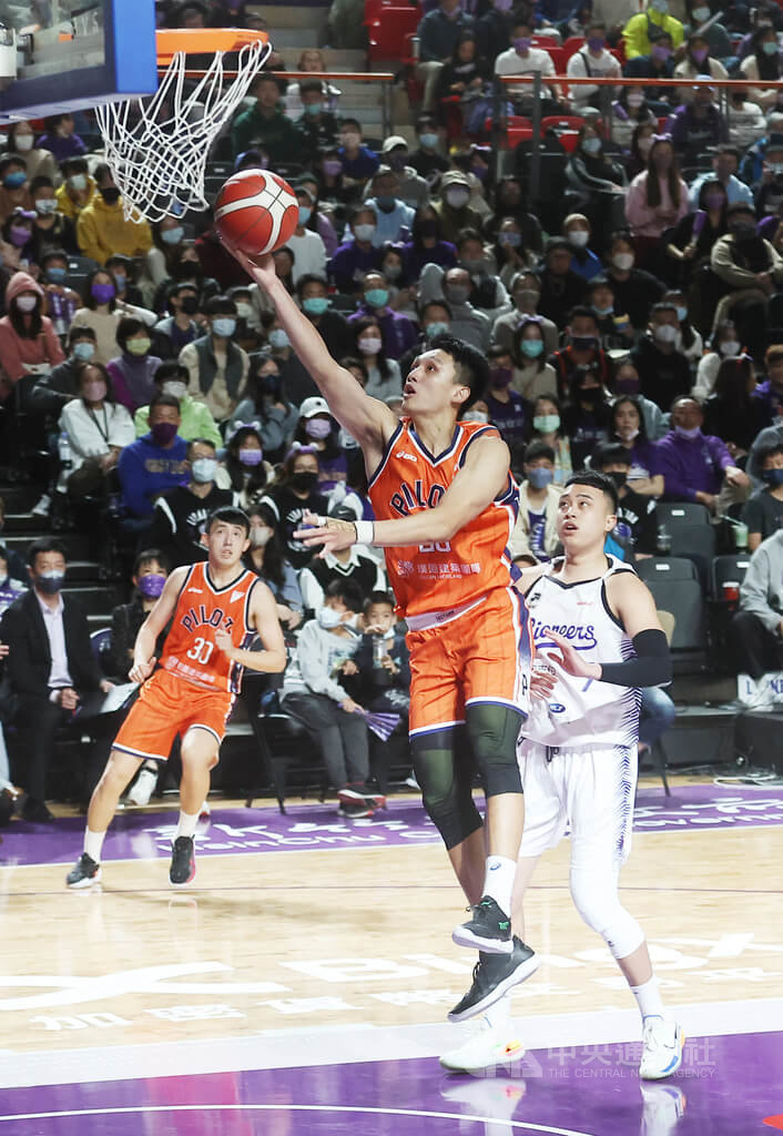 領航猿擊退攻城獅 8連勝追平PLG紀錄 | 運動 | 中央社 CNA