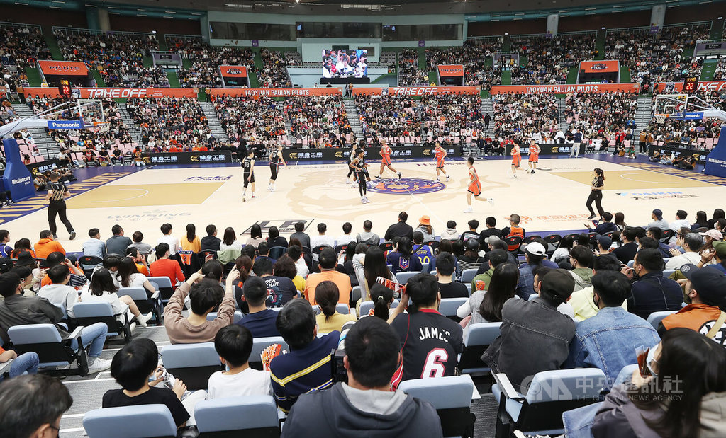 林書豪病癒歸隊狂飆38分 PLG鋼鐵人擊退領航猿 | 運動 | 中央社 CNA