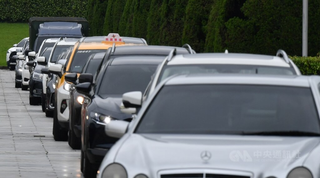 汽車隔熱紙透光率全面納管 王國材：一步一步來 | 生活 | 中央社 CNA