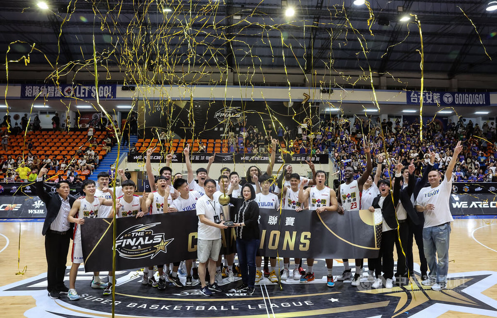 SBL裕隆勝台銀相隔12年自立封王 斑霸獲選FMVP[影] | 運動 | 中央社 CNA