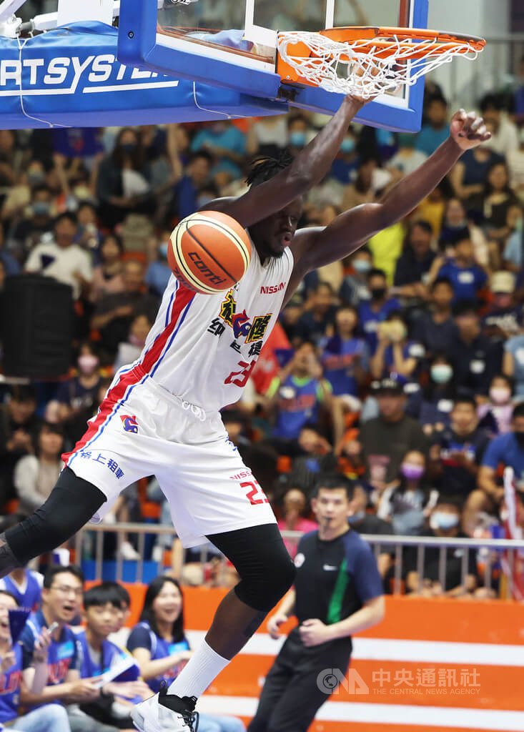 SBL裕隆勝台銀相隔12年自立封王 斑霸獲選FMVP[影] | 運動 | 中央社 CNA