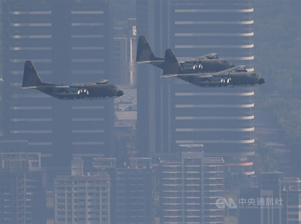 7月漢光演習 F-16V及C-130H將起降台東豐年機場 | 政治 | 中央社 CNA