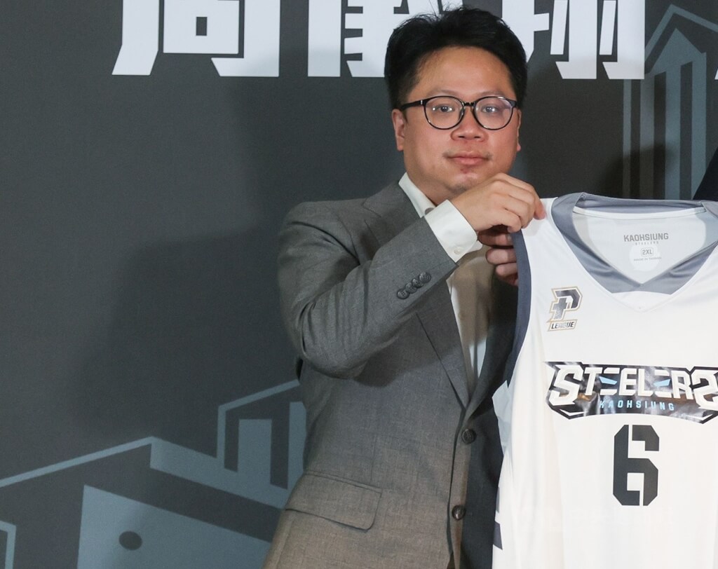 PLG鋼鐵人遭爆中資疑慮 董事長告媒體敗訴 | 運動 | 中央社 CNA