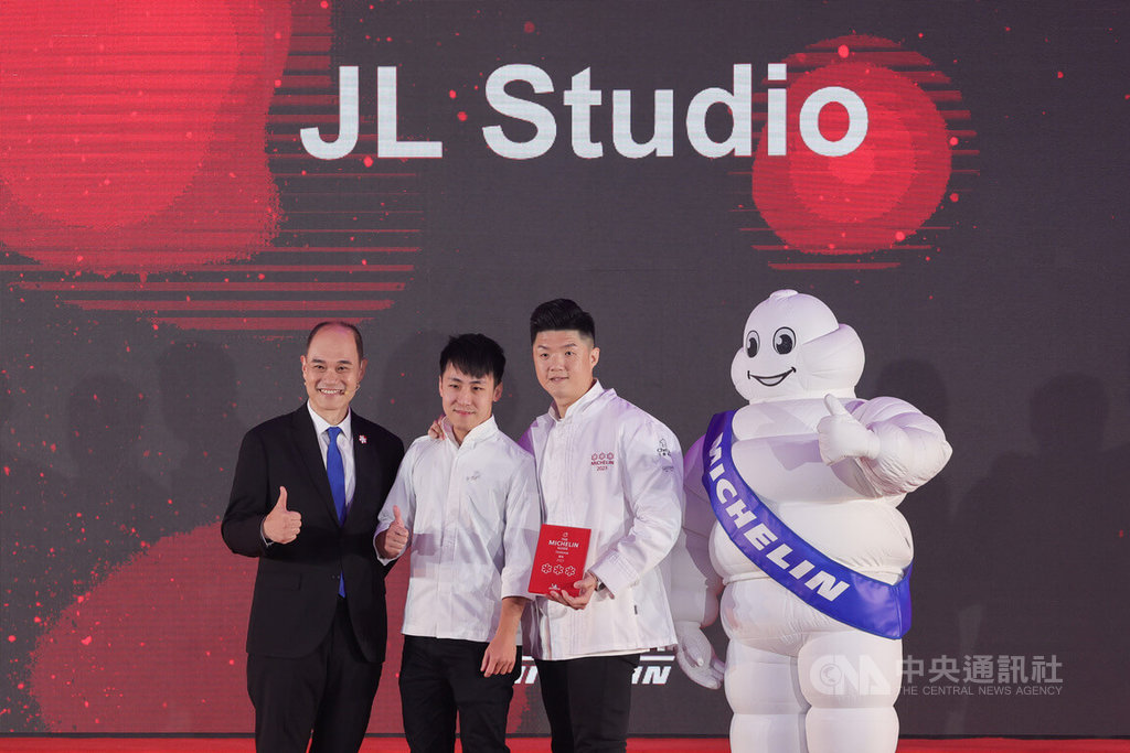 新加坡料理摘台灣米其林三星 JL Studio主廚林恬耀找回自己的根 | 生活 | 中央社 CNA