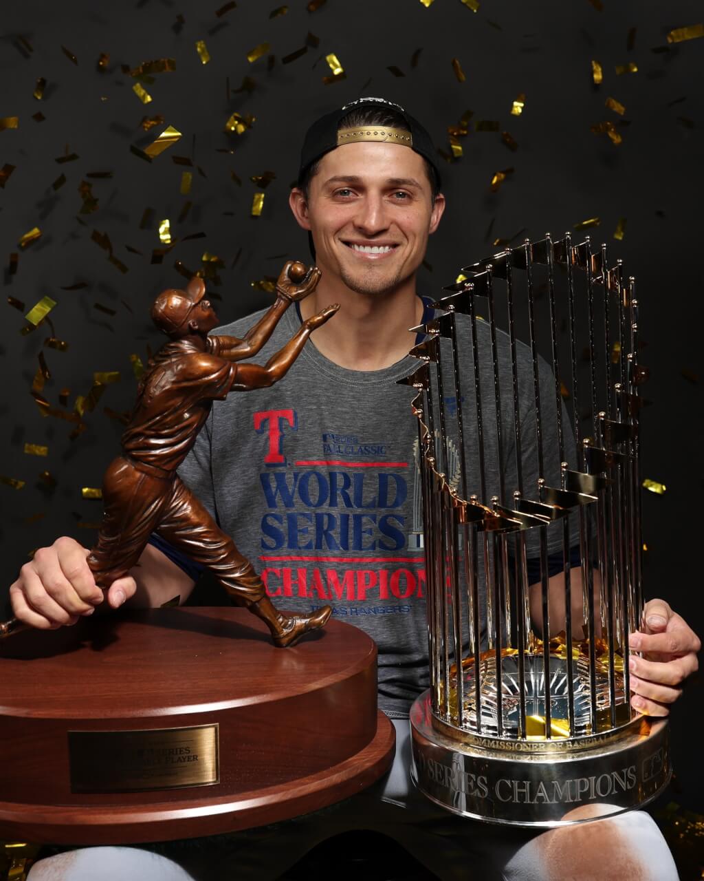 席格手感燙3轟創游擊手紀錄 2度獲世界大賽MVP史上第4人[影] | 運動 | 中央社 CNA