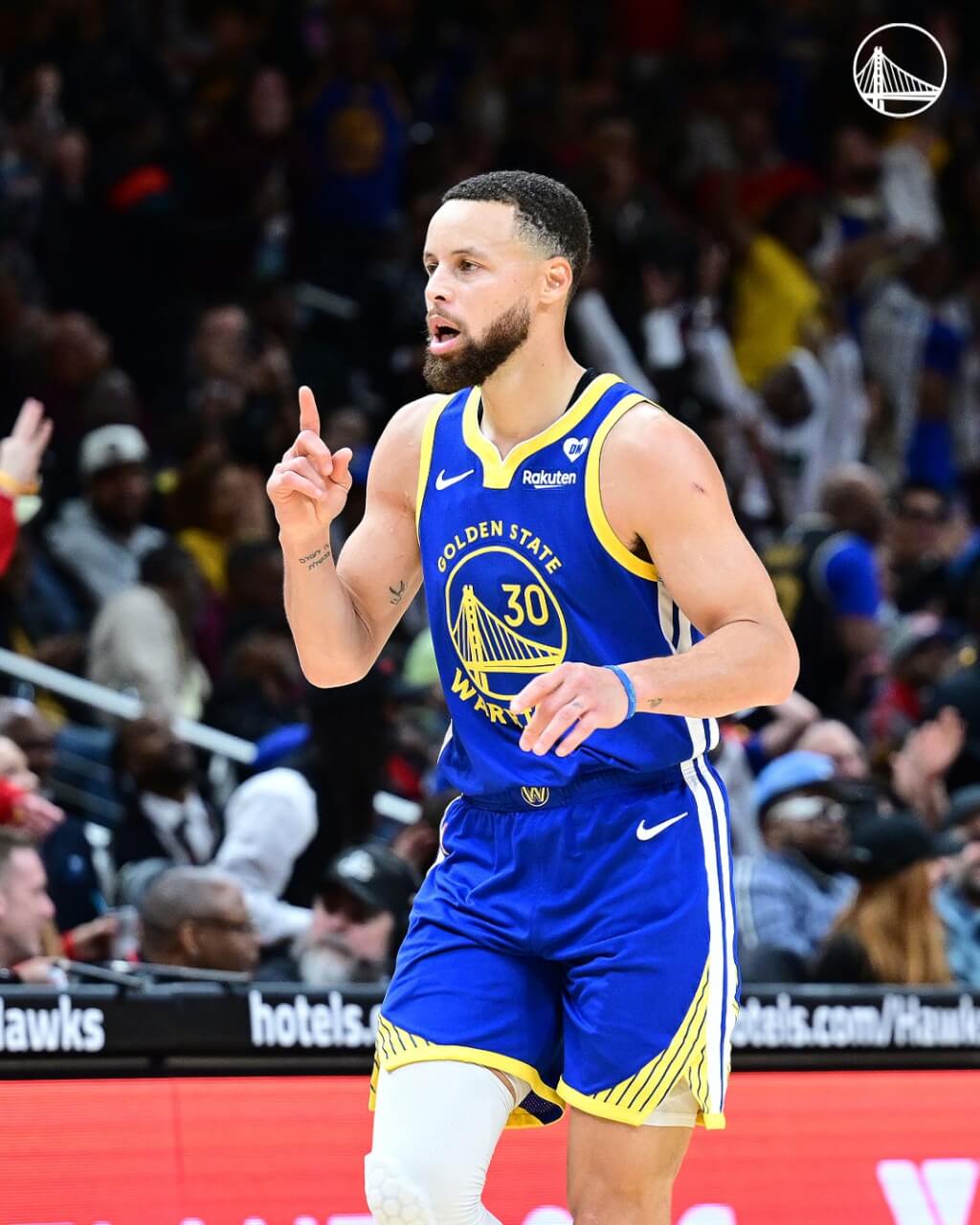 柯瑞轟60分勇士仍落敗 共譜NBA史上首見最窘紀錄 | 運動 | 中央社 CNA