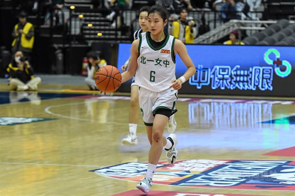 HBL北一女4強力退金甌 全勝問鼎冠軍 | 運動 | 中央社 CNA
