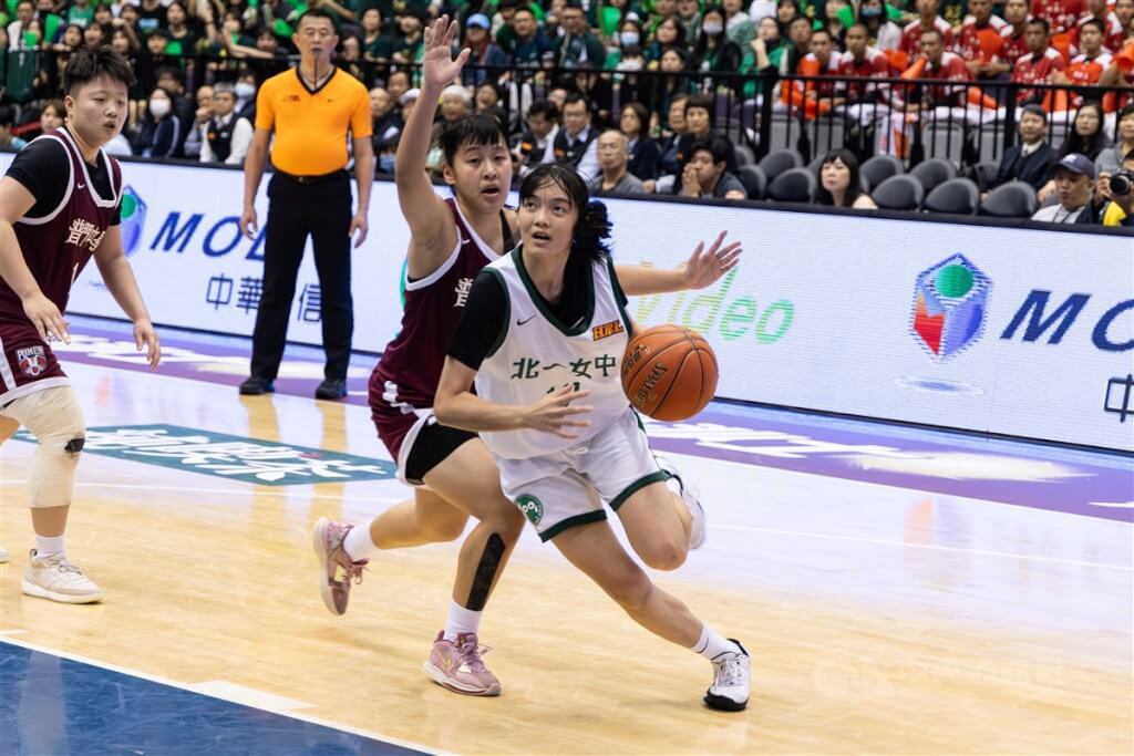 HBL北一女全勝封后 時隔12年再度奪冠 | 運動 | 中央社 CNA
