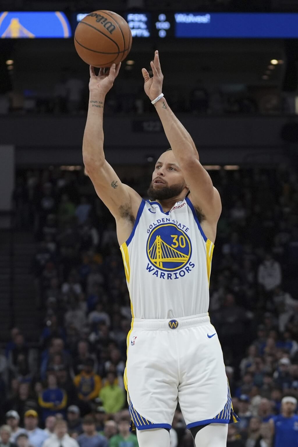 NBA勇士附加賽告急 柯瑞三分球破3700顆史上第1人 | 運動 | 中央社 CNA