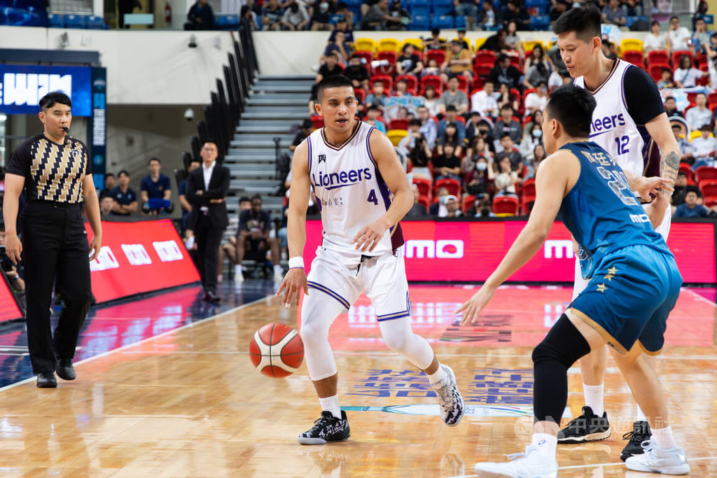 PLG攻城獅19顆三分球轟垮勇士 終止2連敗 | 運動 | 中央社 CNA