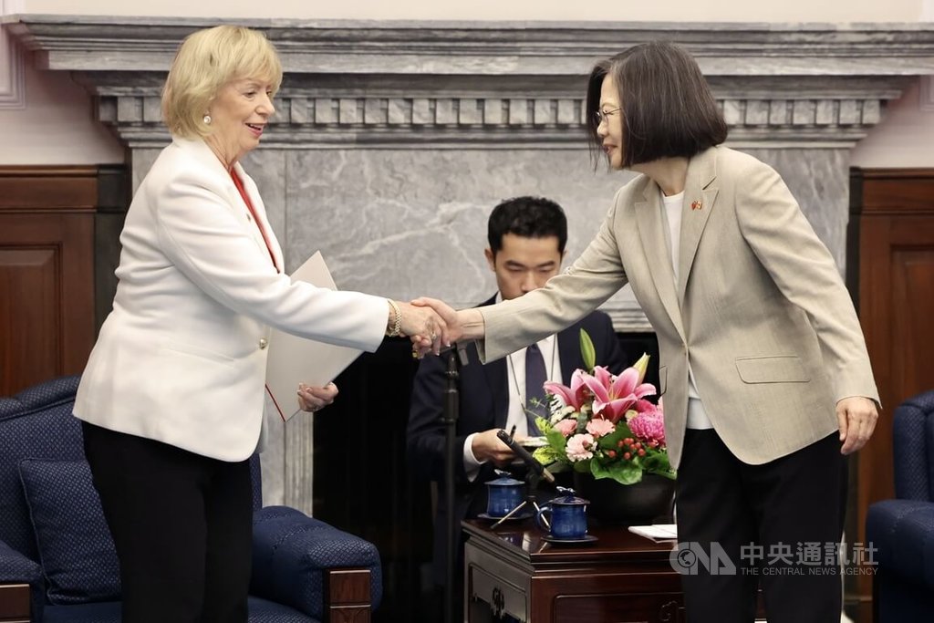 總統接見加拿大國會520慶賀團 盼支持台灣加入CPTPP | 政治 | 中央社 CNA