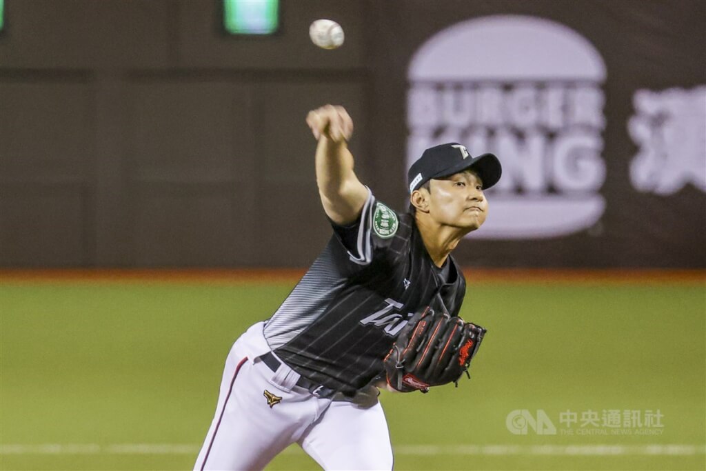 WBCQ交流賽林佳緯滿貫砲 台灣擊退樂天巨人2連勝[影] | 運動 | 中央社 CNA