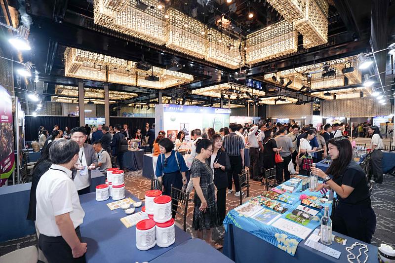 北市府串聯19州政府駐台辦事處 共推「2025台美城市產業商機媒合會」 打造最大產業媒合平台 | 中央社訊息平台