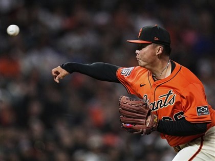 鄧愷威MLB生涯首勝　投5局4K無失分壓制國民僅3安