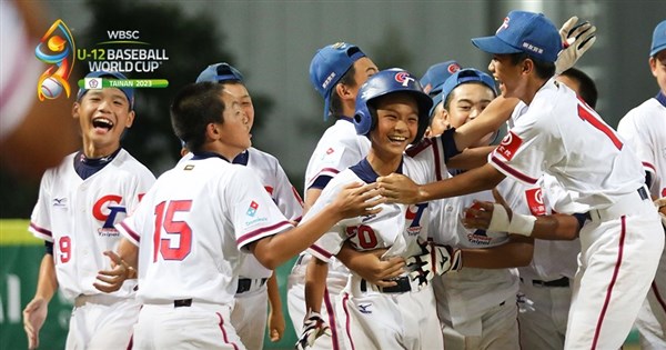 U12王聖穰貢獻追平安又敲再見安打 台灣力退日本[影] | 運動 | 中央社 CNA