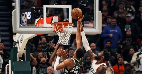 公鹿落後26分反超拓荒者 寫下NBA本季最大逆轉 | 運動 | 中央社 CNA